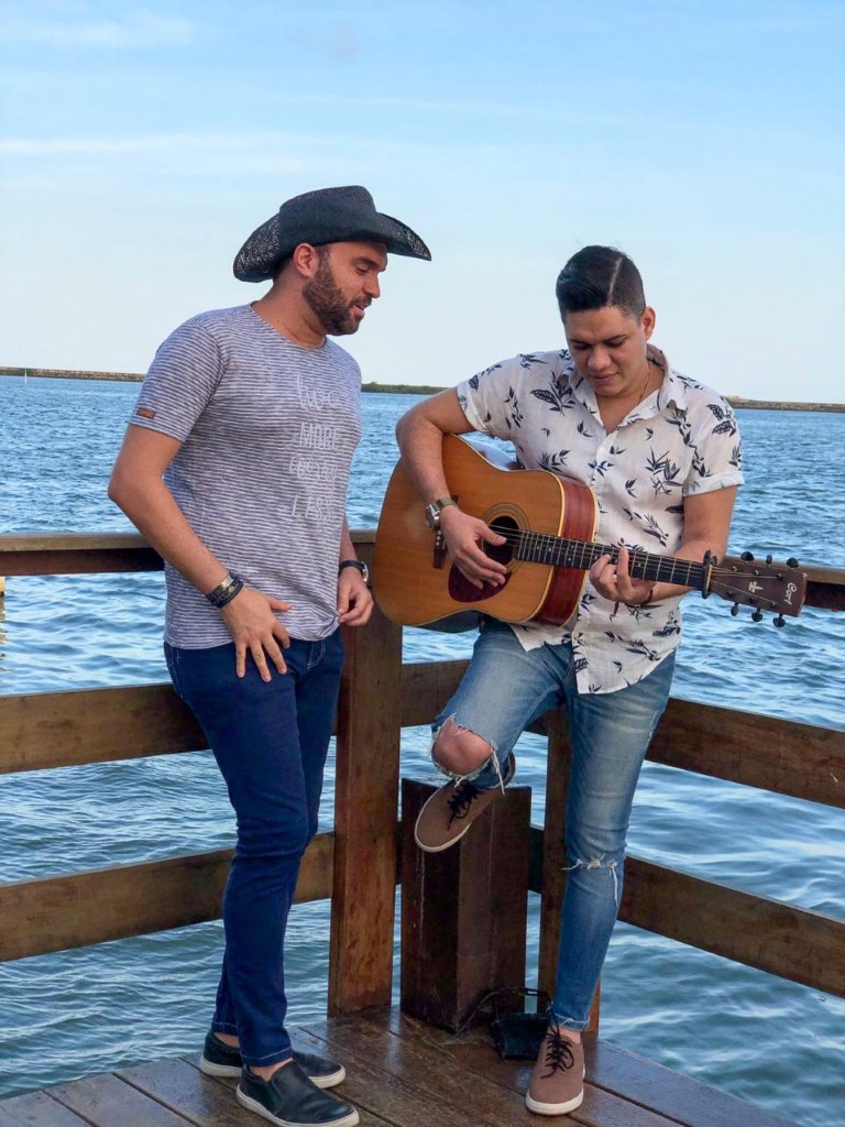 Felipe e Gabriel comemoram projeto Sunset com gravação de DVD – Portal ...